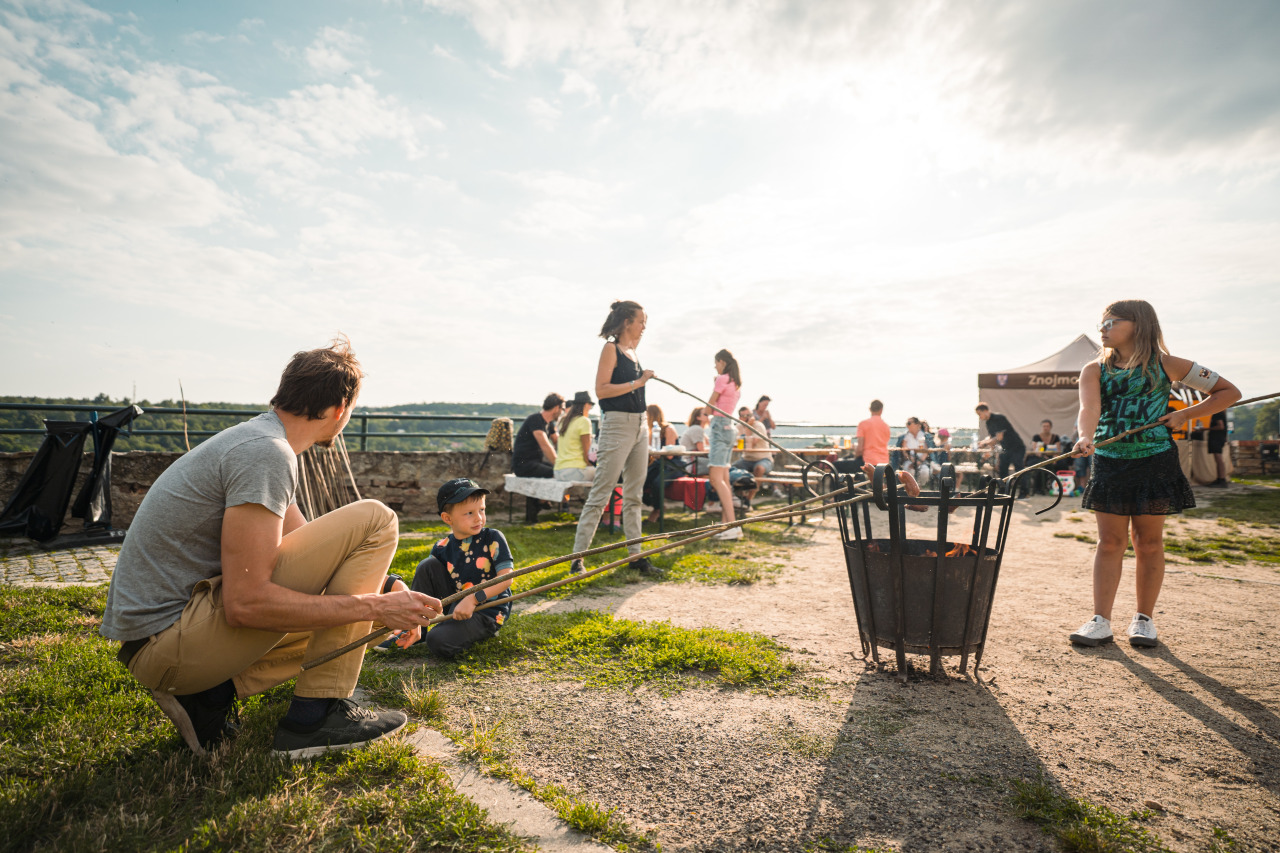 Táborák na Káře jako tip na Filipojakubskou noc